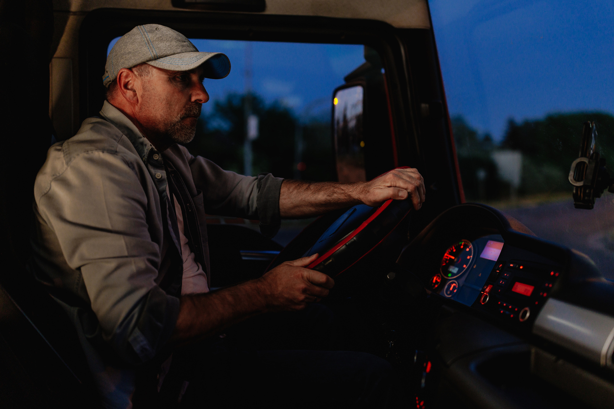 Adjusting Your Driving Schedule for Shorter Days: Tips for Truck ...